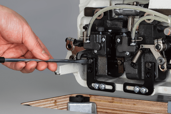 NEXIO T-8752D | Industrial Sewing Machine | Brother